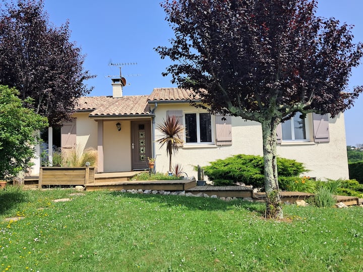 Maison à La Campagne - Boé