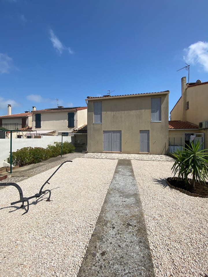 Maison Dans Narbonne - Grands Buffets à 10minutes - Narbonne