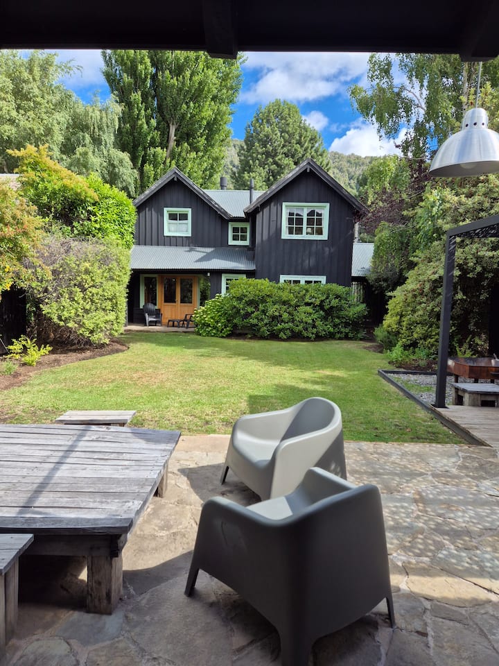 Casa En Pleno Centro De San Martín De Los Andes - San Martin de los Andes