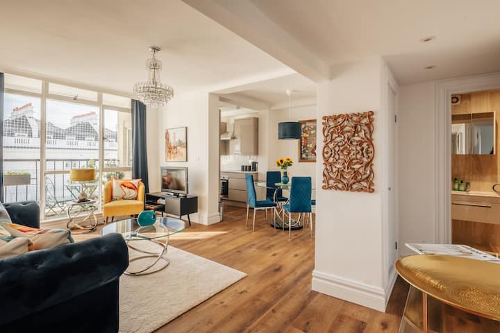 Stylish Apt W/balcony – 2 Min Walk To Hyde Park - London, UK