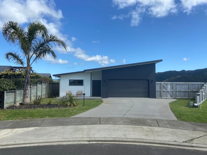 Whānau Living In Whitianga - Whitianga