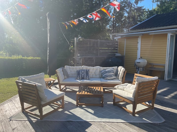 Strandnära Skärgårdsboende För Den Stora Familjen! - Suecia