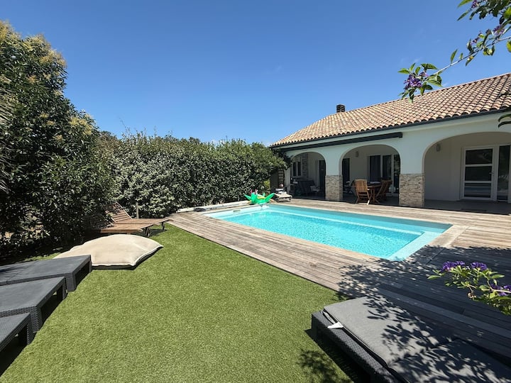 Villa Corse Avec Piscine Privée - Ghisonaccia