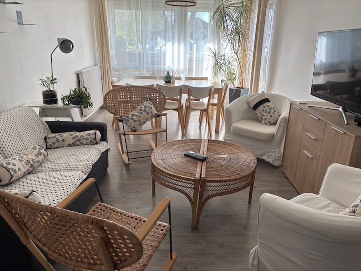 Appart Spacieux, 4chambes Lits Doubles Rdc,parking - Compiègne