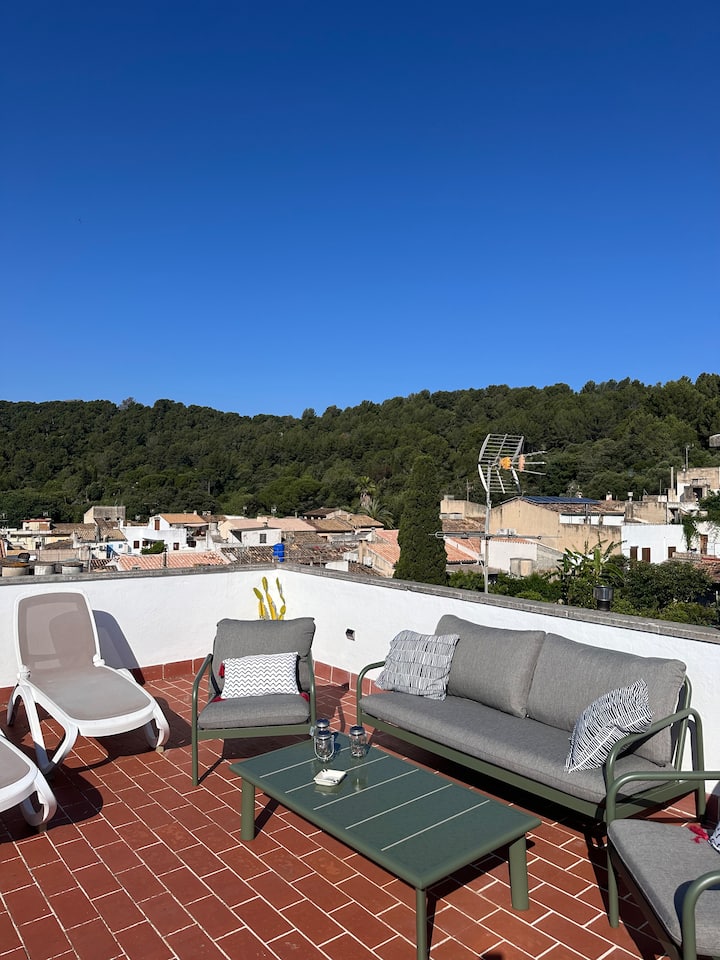Townhouse With Roof Terrace And Courtyard - Majorque