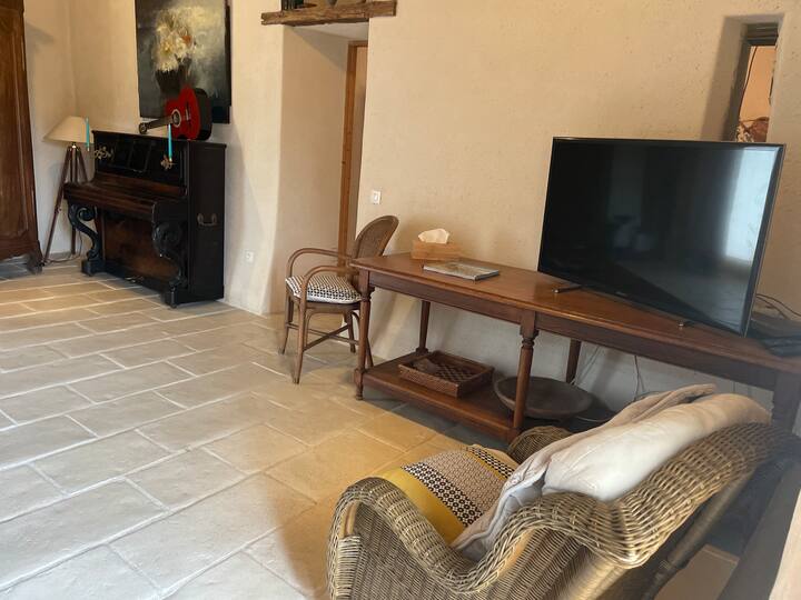 Gite De Caractère,135m², Plein Pied - Vendée