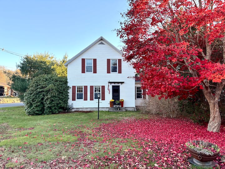 Land + Sea - A Country Coastal Retreat - Fall River, MA