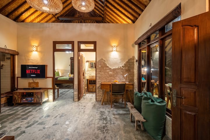 3br/authentic Bali Villa/chef & Halfboard & Pickup - Seraya