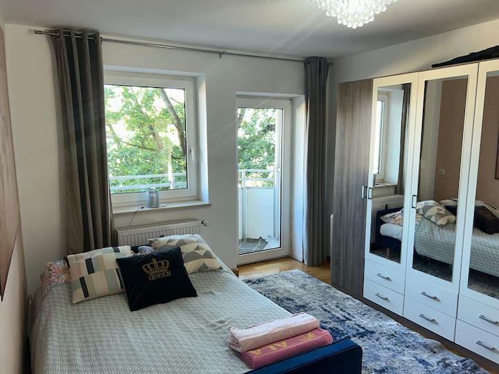 Beautiful 2-bedroom Apartment In Munich Center - Neuried