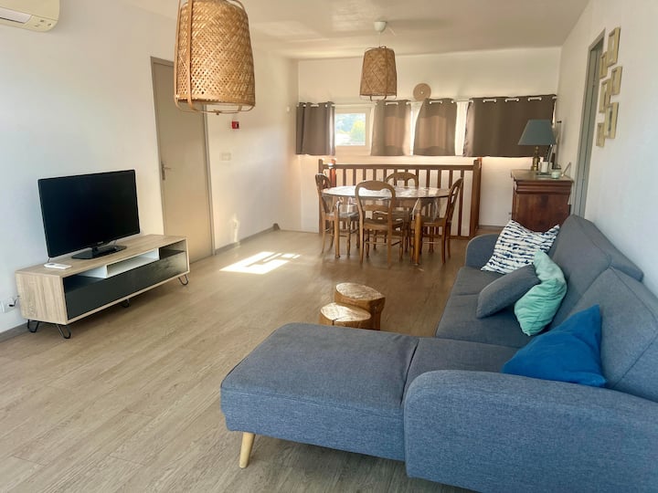 Appart-hôtel - 2 Chambres- Entrée De Marseille Est - La Penne-sur-Huveaune