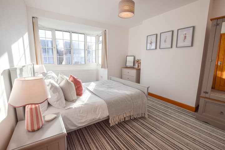 Comfortable 3 Bedroom Oxford Apartment - Oxford