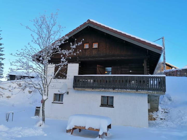 Chalet Frontière Suisse - Ski & Sentiers Randos - Jougne