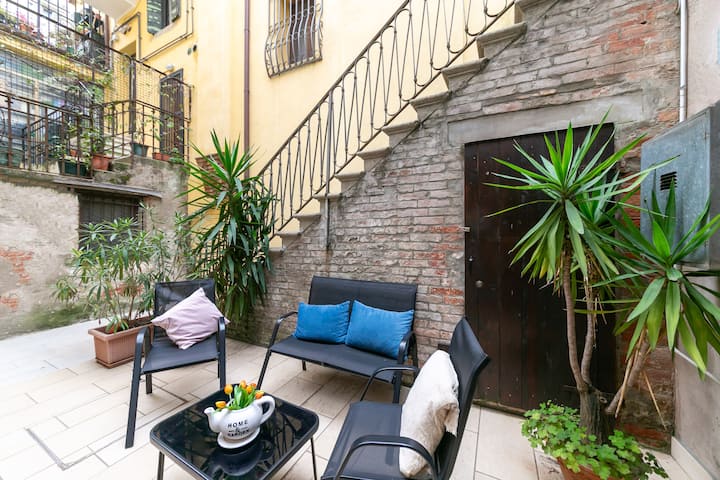 La Maison – Hidden Gem In The Jewish Ghetto - Venice Marco Polo Airport (VCE)