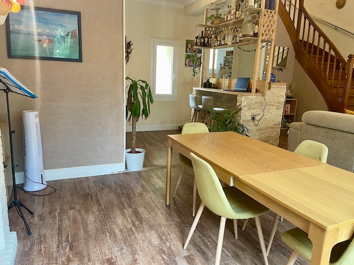 Maison Face Au Parc Avec Jardin Privé Et Terrasse - Montlouis-sur-Loire