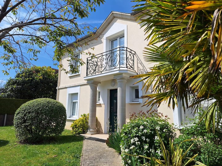 Chambre Dans Belle Maison Au Sud De Caen - Mondeville