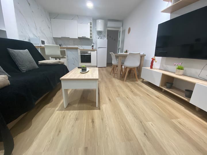 Apto Galo Recién Reformado Con Piscina Y Playa - Pineda de Mar