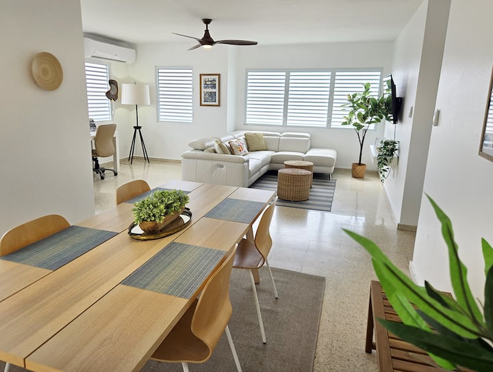Ocean Breeze | 3br/2ba, Balcony, Steps To Beach - Puerto Rico