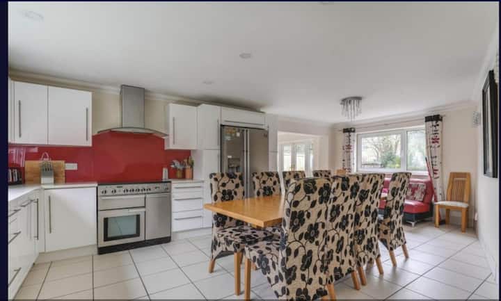 Modern Home In Historic Market Town Near Airport - Saffron Walden