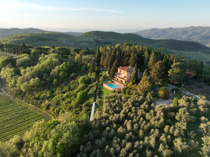 Best Sunsets, Vineyards View, And Pool In Panzano - Radda in Chianti