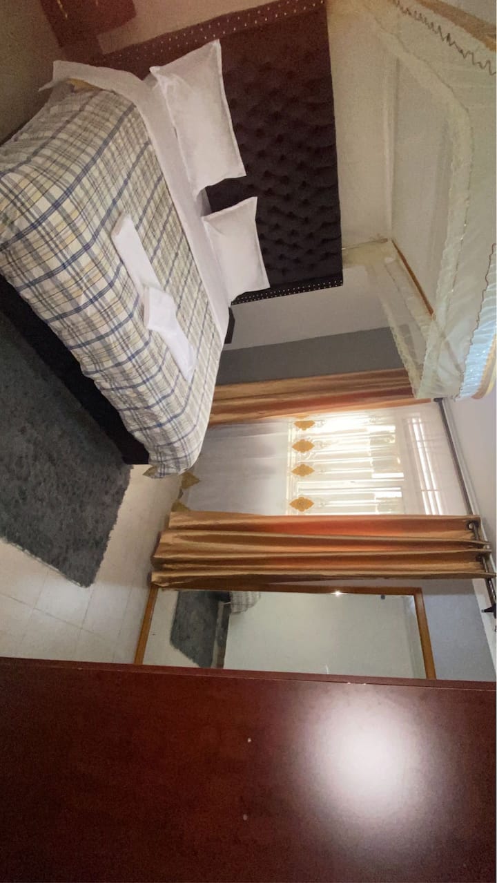 Redstone Airbnb Apartment Namugongo Kampala Mukono - Kampala