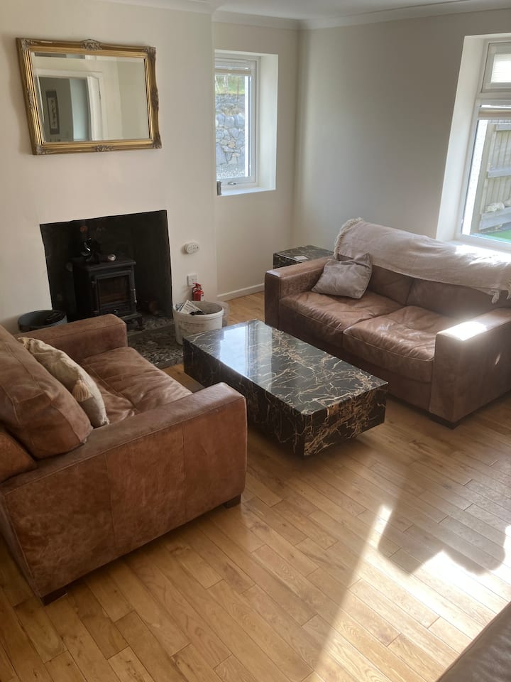 Western Isles Modern Home In Quiet Village. - Islas Hébridas Exteriores