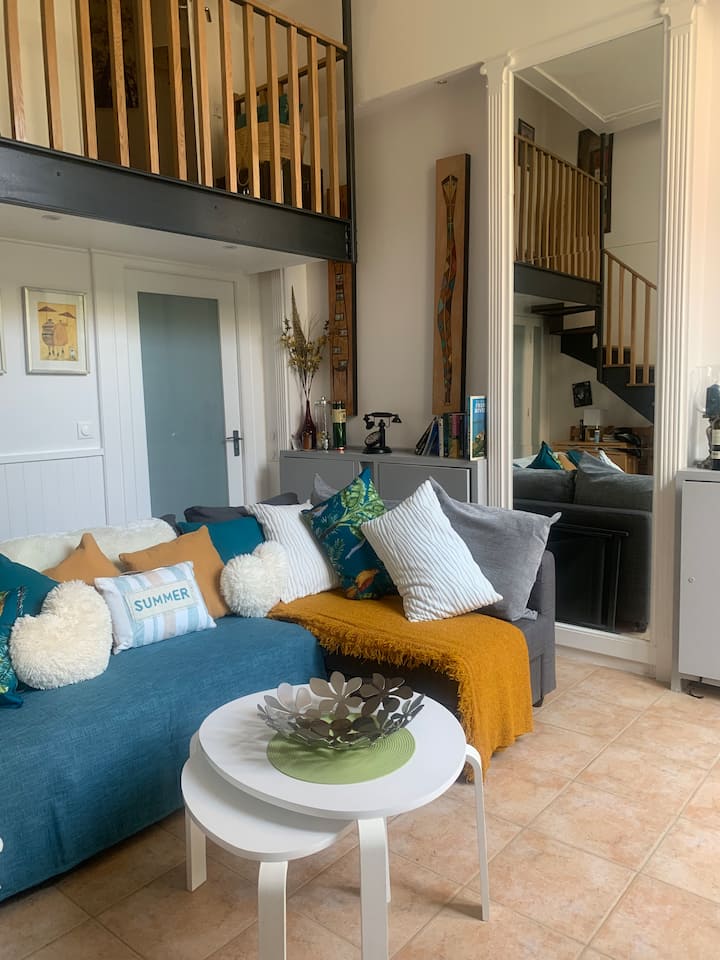 Unique Totally French In Style Lots Of Character - Beaulieu-sur-Mer