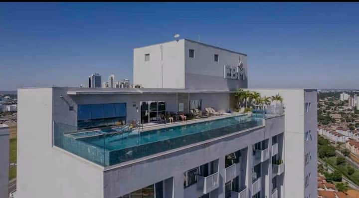 Loft Confortável Com Piscina Luxuosa No Terraço - Goiânia