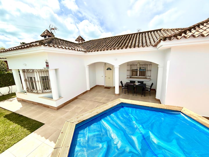 Chalet 2 Km La Barrosa. A/a Centralizado. Piscina - Chiclana de la Frontera