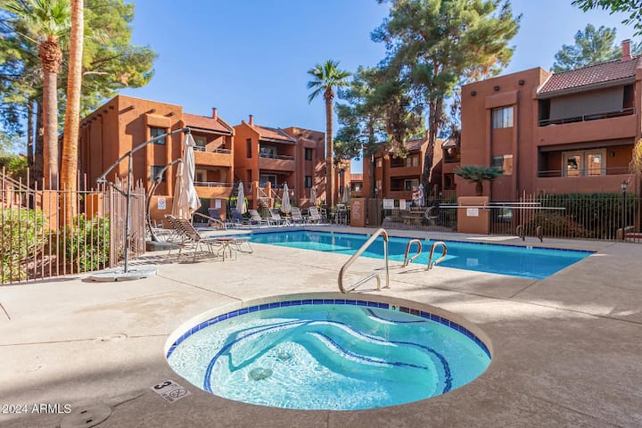 Low Rates >Now-nov.2nd/26 *Serene 1/1 -2nd Fl+pool - Phoenix, AZ