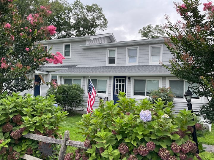 Large Home In Private Beach Community - Old Saybrook, CT