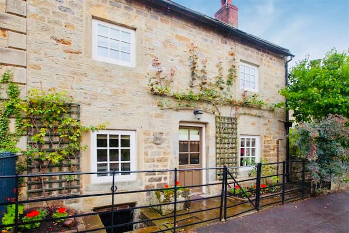 Romantic Gii Listed Cottage Nr Masham & Ripon - Ripon