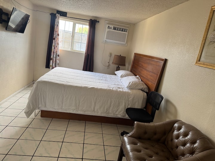 La Casita - Bakersfield, CA