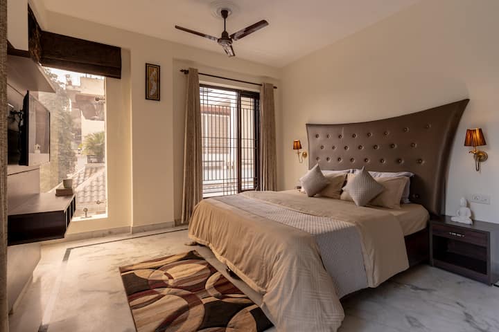 Hello Sunshine...trendy N Comfortable 1bhk+balcony - New Delhi