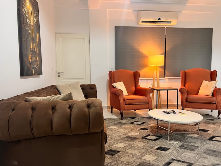 Posh 2bdrm Pad At The Ridge, Accra. - Accra