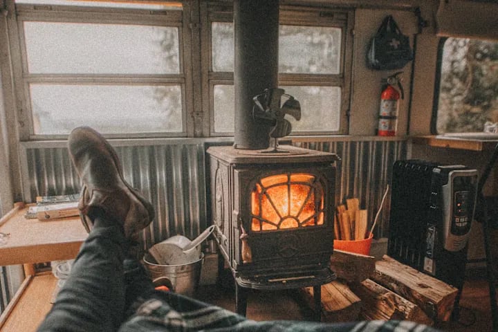 Converted Bus In Nature With Woodstove - Sechelt