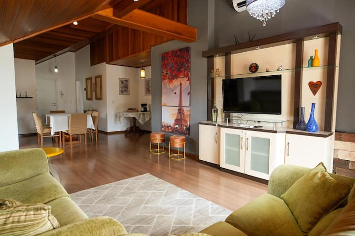 Cobertura Central 3 Suítes A 2 Quad Da R. Coberta - Gramado