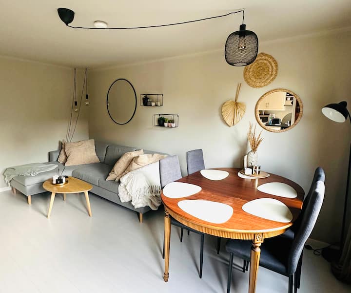 Barnevennlig Lys Leilighet 18 Min Fra Dyreparken - Kristiansand