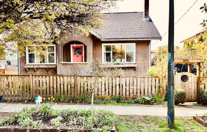 4 Bedroom Commercial Drive Character Home - Vancouver