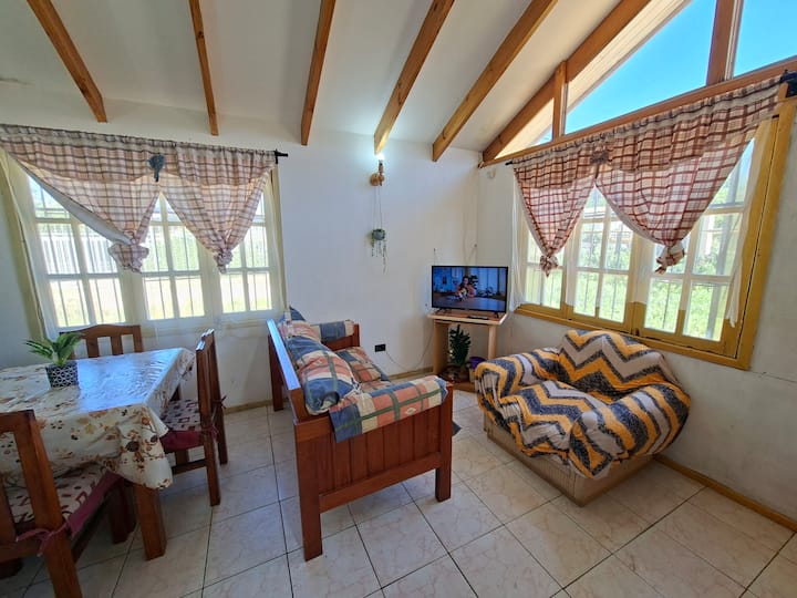 Cerca Playa Canelo Para Descansar En Familia - El Quisco