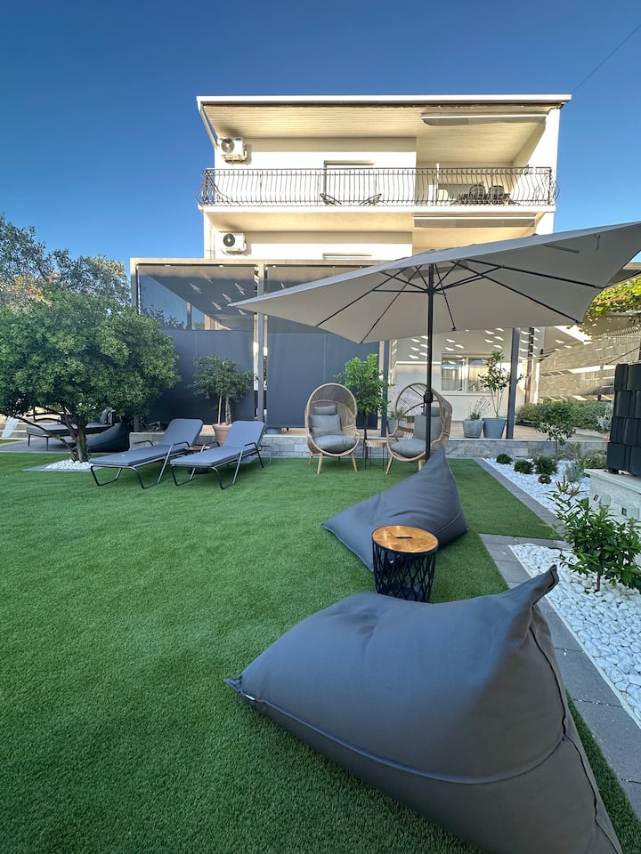 Apartman Regius Black - Okrug Gornji