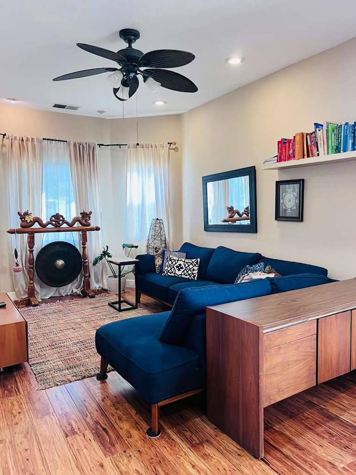 Stylish Retreat Near Downtown & Hospital - Ukiah, CA