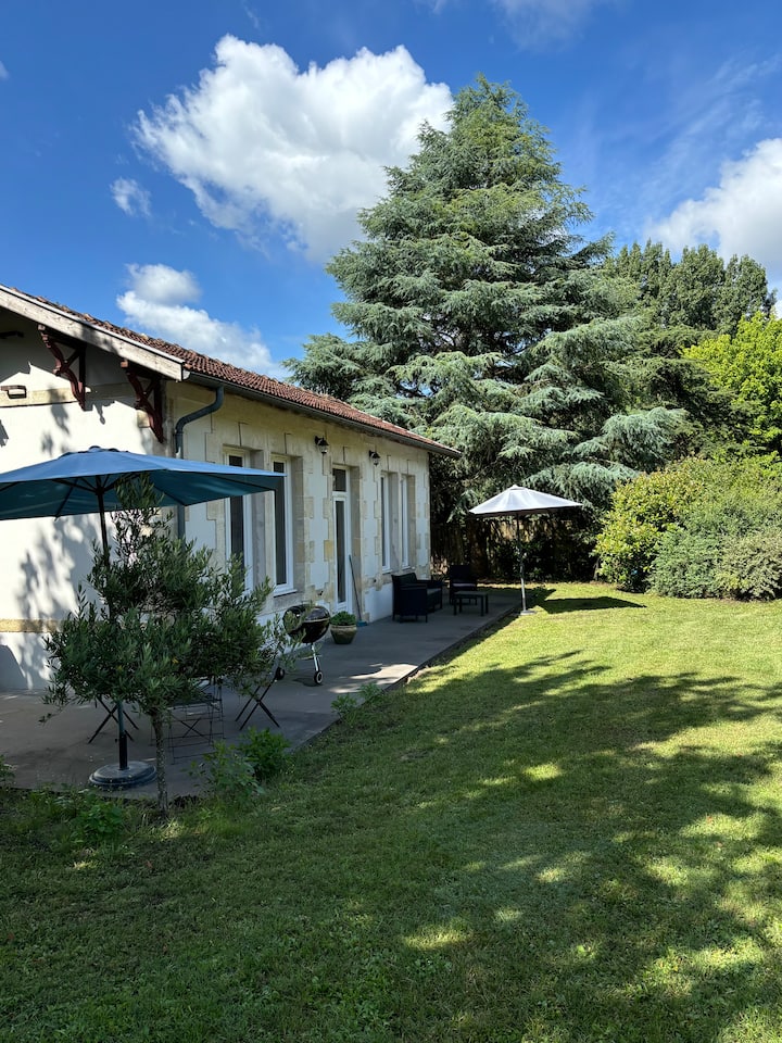 Charmant Gîte 2-4 Pers, Piscine, Près D’arcachon - Belin-Béliet