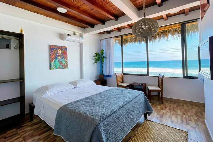 Beachfront Studio | Long-stays | Remote Work - Montanita