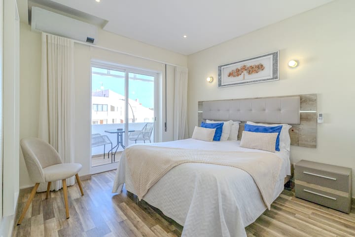 Appart. Avec Deux Chambres Près De La Plage 550m - Albufeira