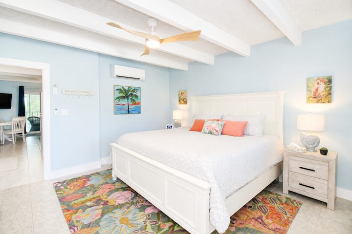 Colony Inn C-10 - Sanibel, FL