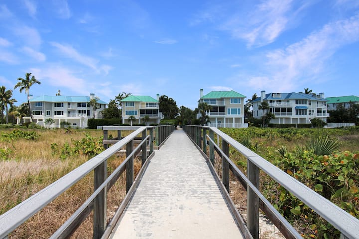 Laidback 1br Sanibel Beach Stay - Colony Inn 14 - Sanibel, FL