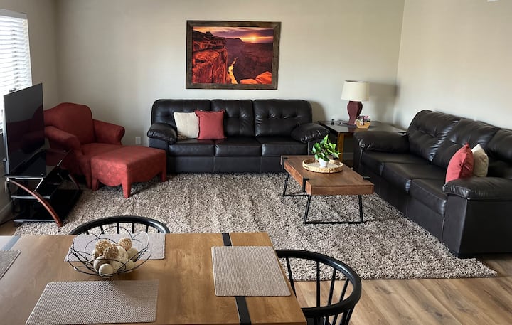 Walk To Downtown Page, 1 King 2 Twins, Flat # 4 - Page