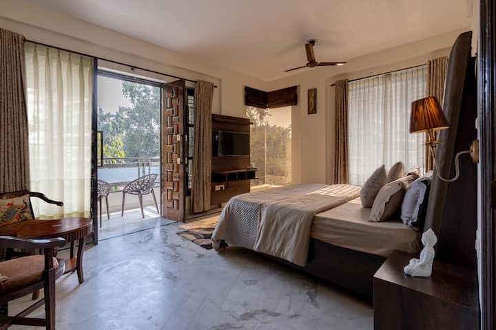 Hello Sunshine...trendy & Comfy 2 Bhk Apartment - Delhi, India