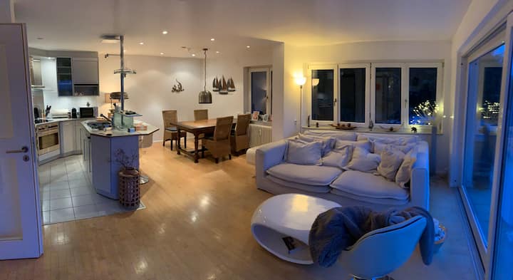 Sehr Ruhig! 80 Qm,2 Zi Traum Mit Grosser Terrasse - Schlossberg