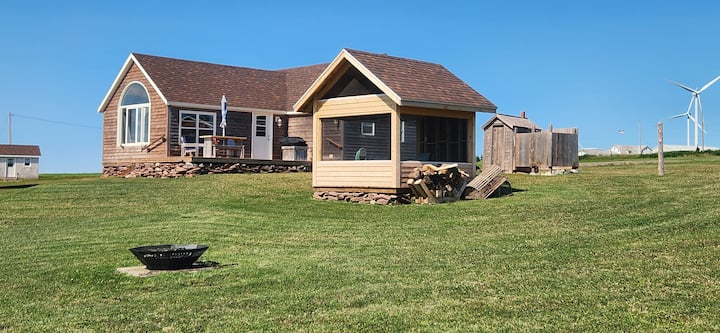 West Cape Escape Cottage Rental With Private Beach - Prince Edward Island